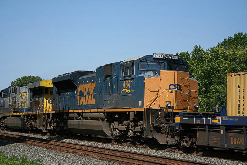 CSX 4841